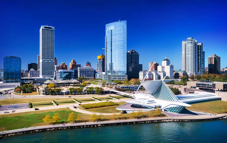 Commercial Paving Contractor in Wisconsin | Asphalt Pavers for ...